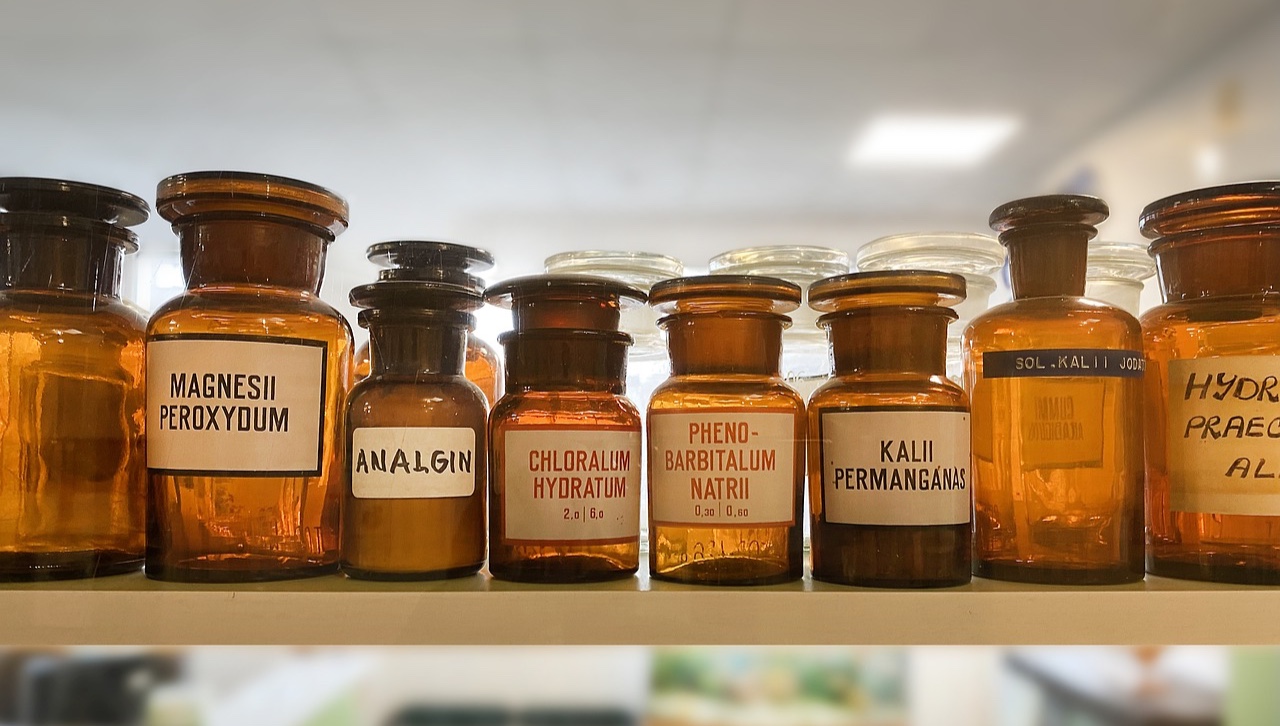Historians and pharmacists from Wrocław recreate Old Polish medicines ...