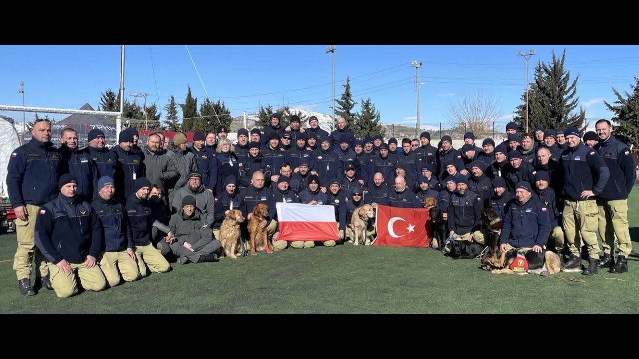 The return of Polish firefighter-rescuers from earthquake-affected ...