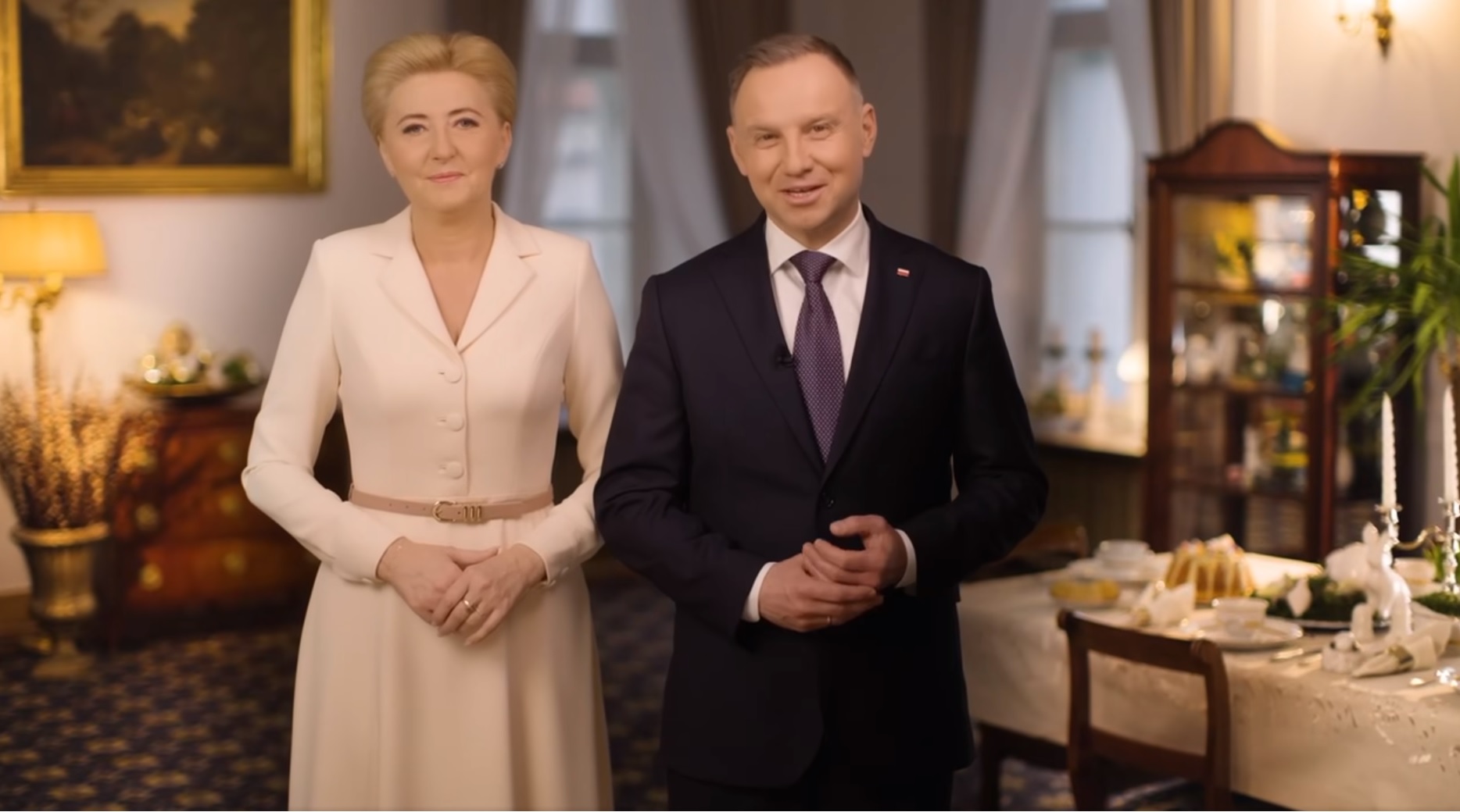 Easter Greetings from the Presidential Couple