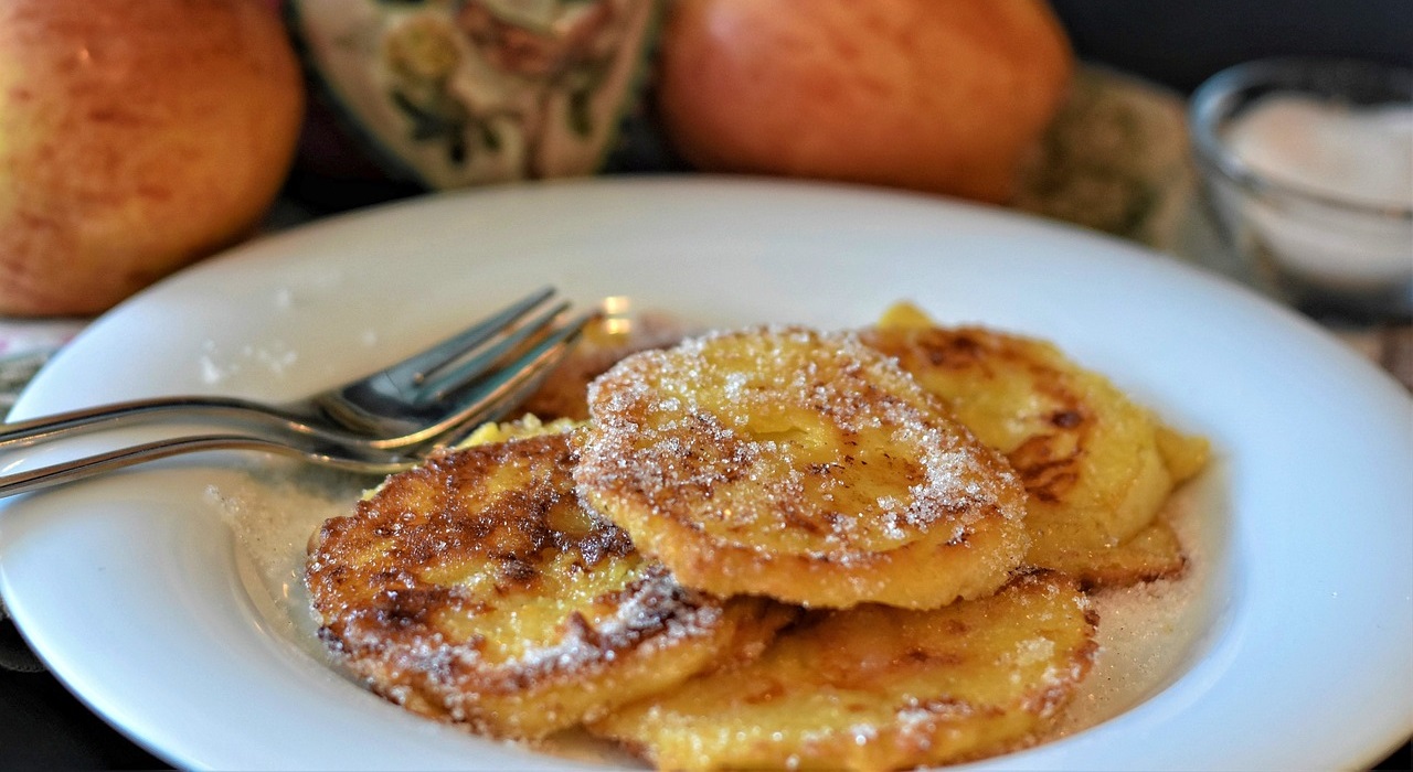 Polish Apple Fritters "Racuchy" Recipe