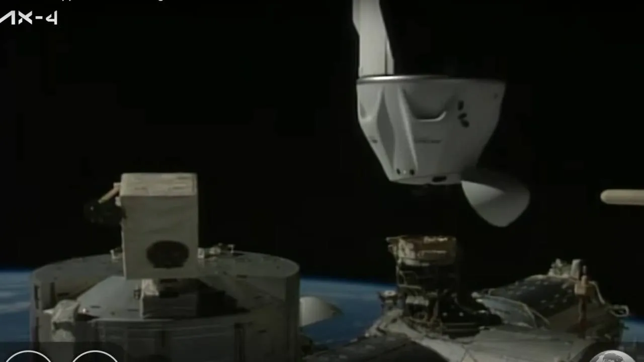 Success! Dragon Capsule with Polish Astronaut Onboard Docks with the ...