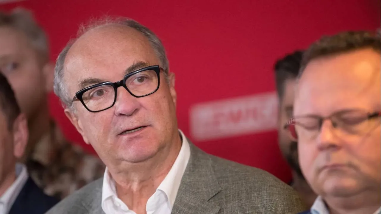 “Tusk Put a Living Symbol of Communism in the Speaker’s Chair.” And on ...
