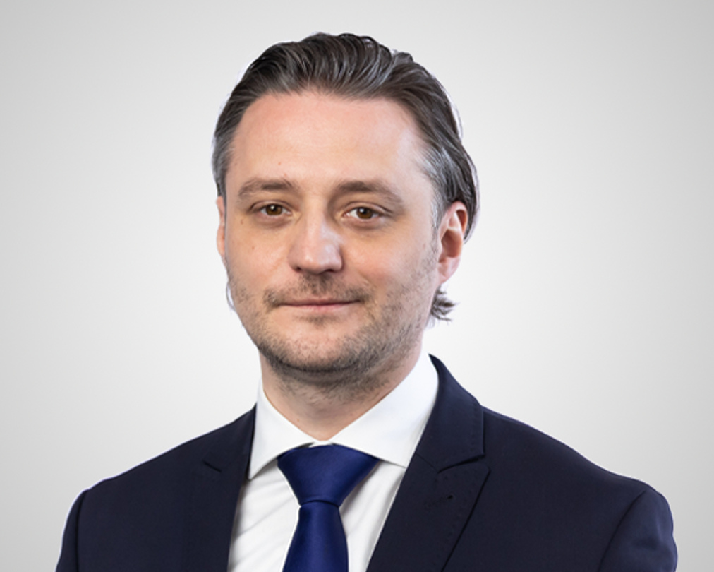 From Defense Contractor to Head of BBN: The untold story of Bartosz ...